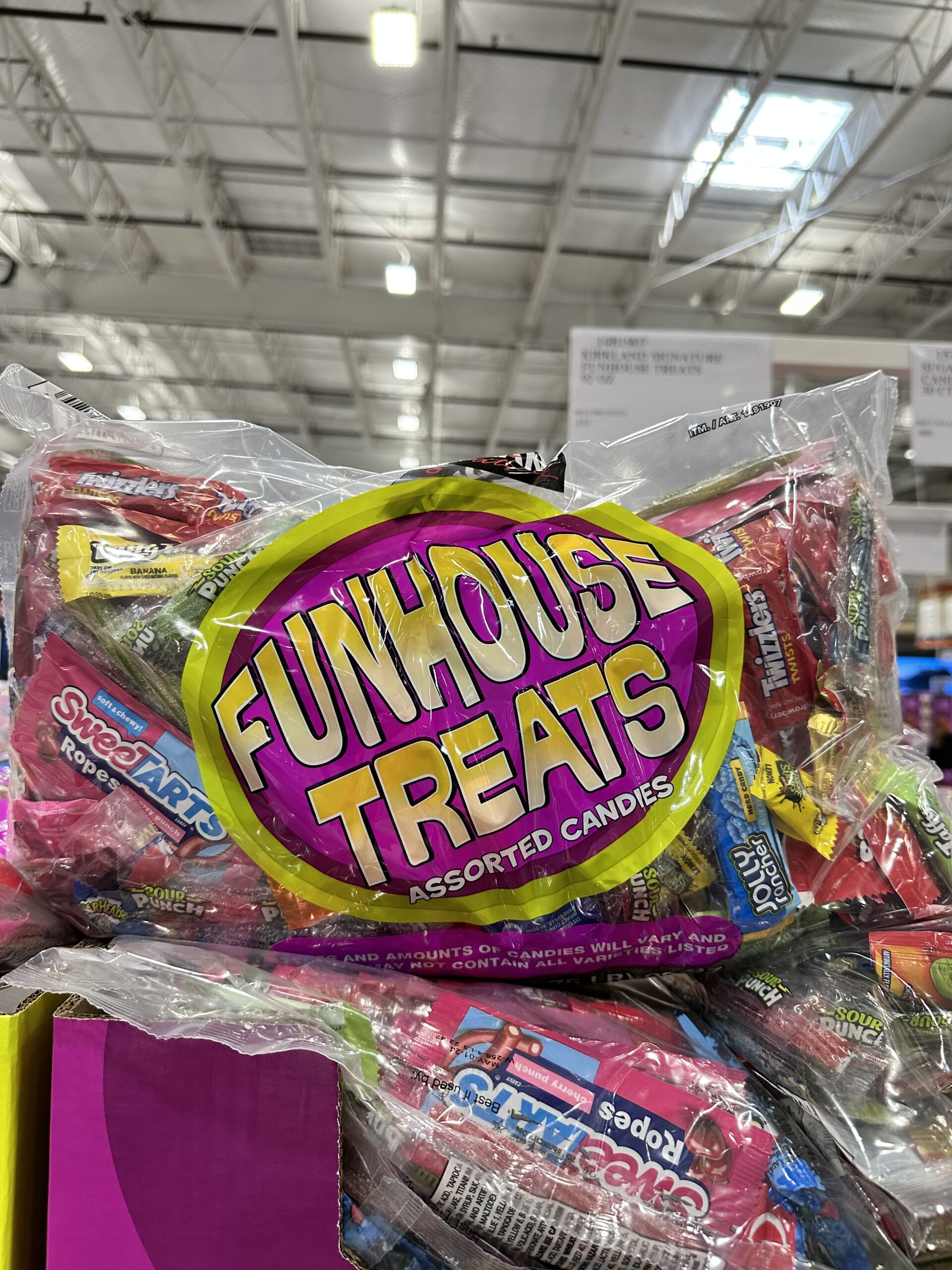 🍬 Halloween Candy and More?! - Costco Deals